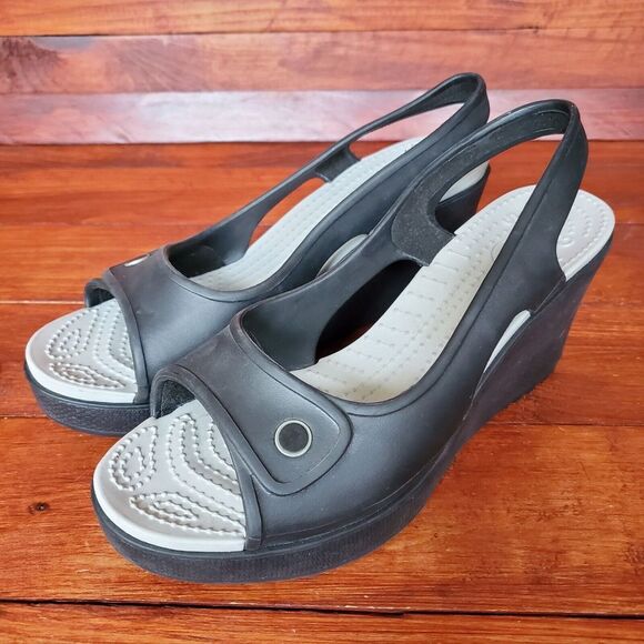 CROCS | Shoes | Crocs Havana Sandals Women 7 Black Slingback Platform ...